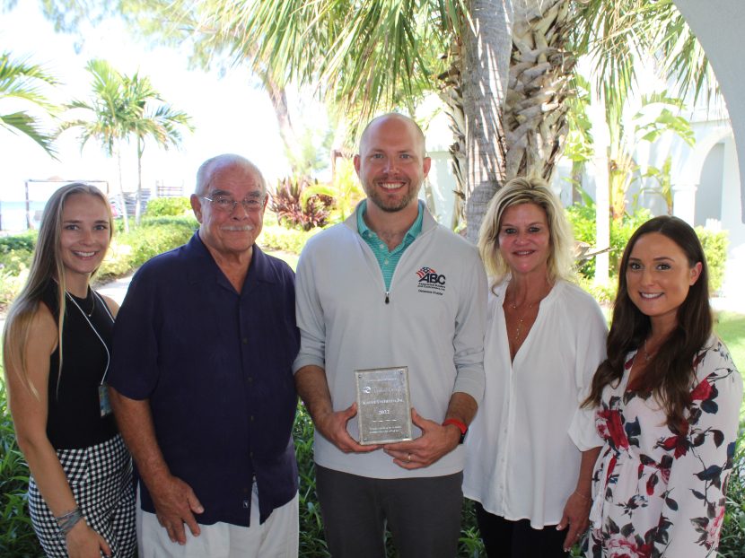 Unified Group Names Service Unlimited as 2022 Making the Difference Award Recipient | phcppros